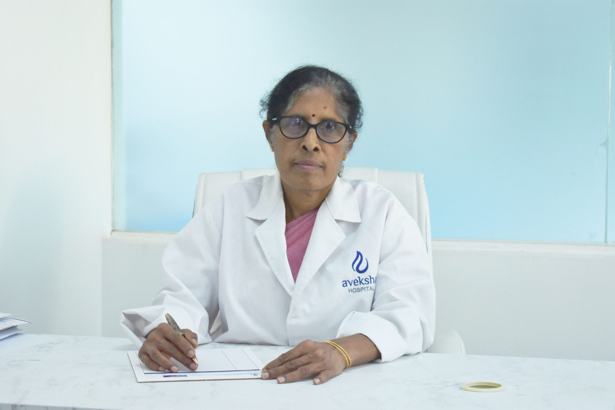 Dr Bharathi Devi - Physician in Bangalore | Aveksha Hospital